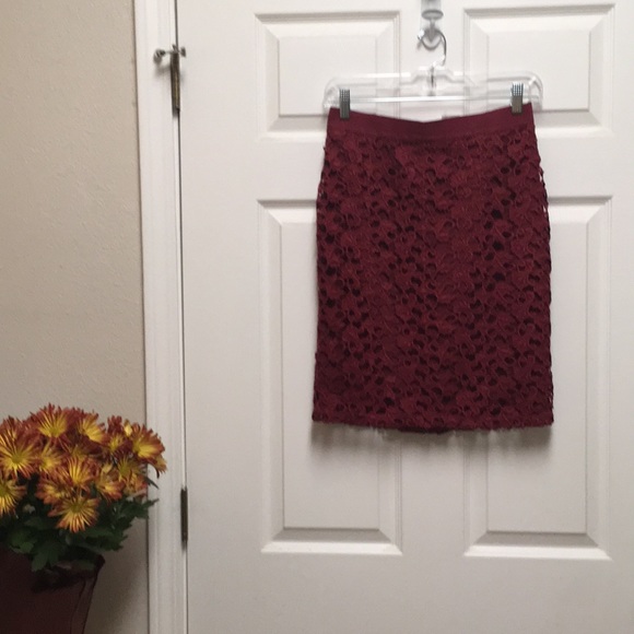 Ann Taylor | Skirts | Petite Lace Maroon Pencil Skirtsize2plined | Poshmark